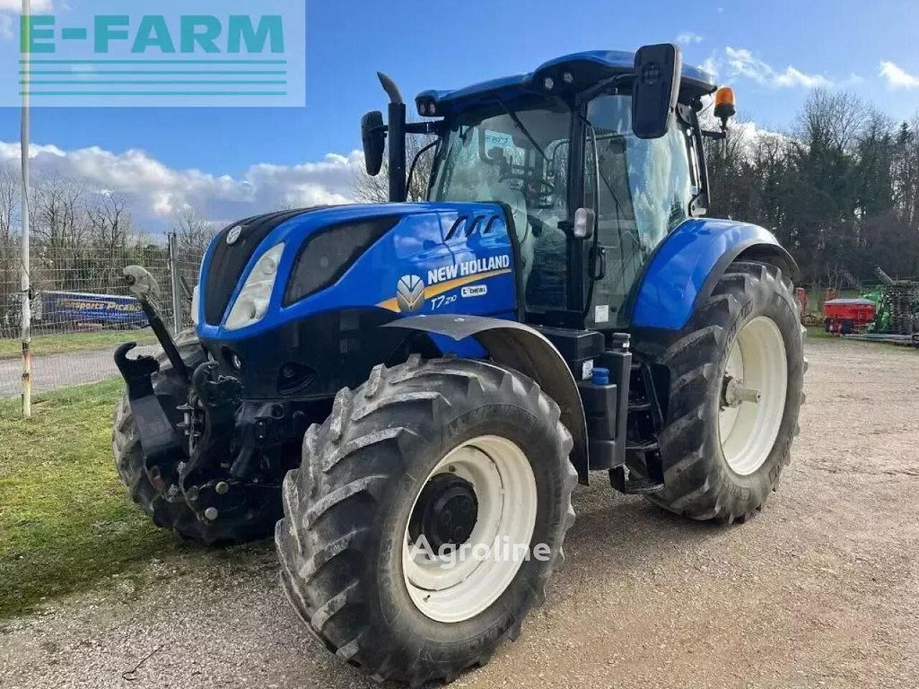 New Holland t7.210 pc classic traktor točkaš