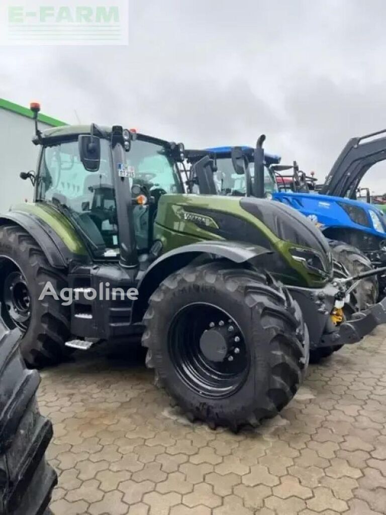 Valtra t215a traktor točkaš