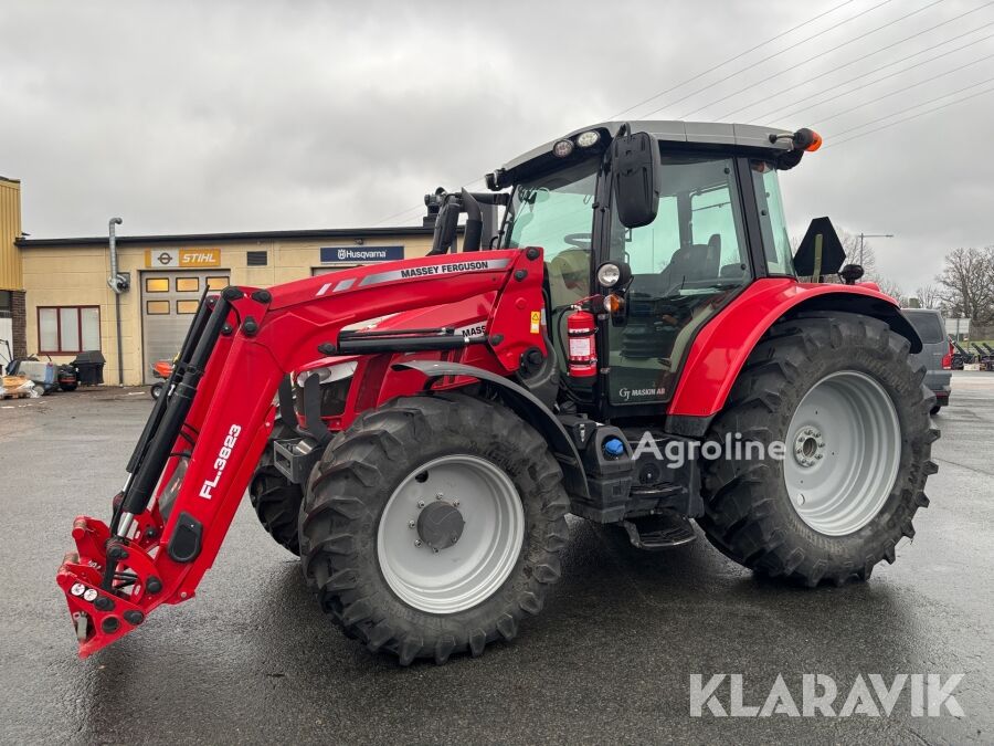 Prodaje se Massey Ferguson 5713S traktor točkaš na aukciji