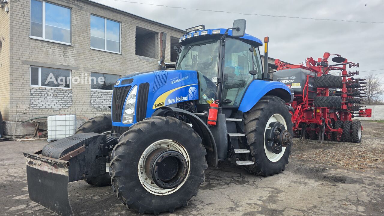 New Holland T8050 traktor točkaš