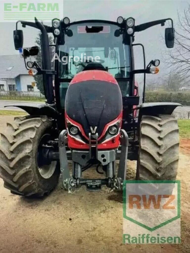 Valtra a85 traktor točkaš