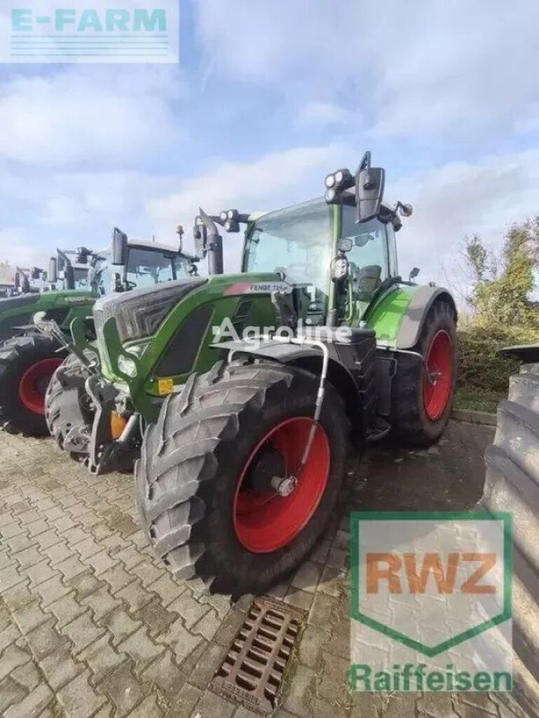 Fendt 724 traktor točkaš