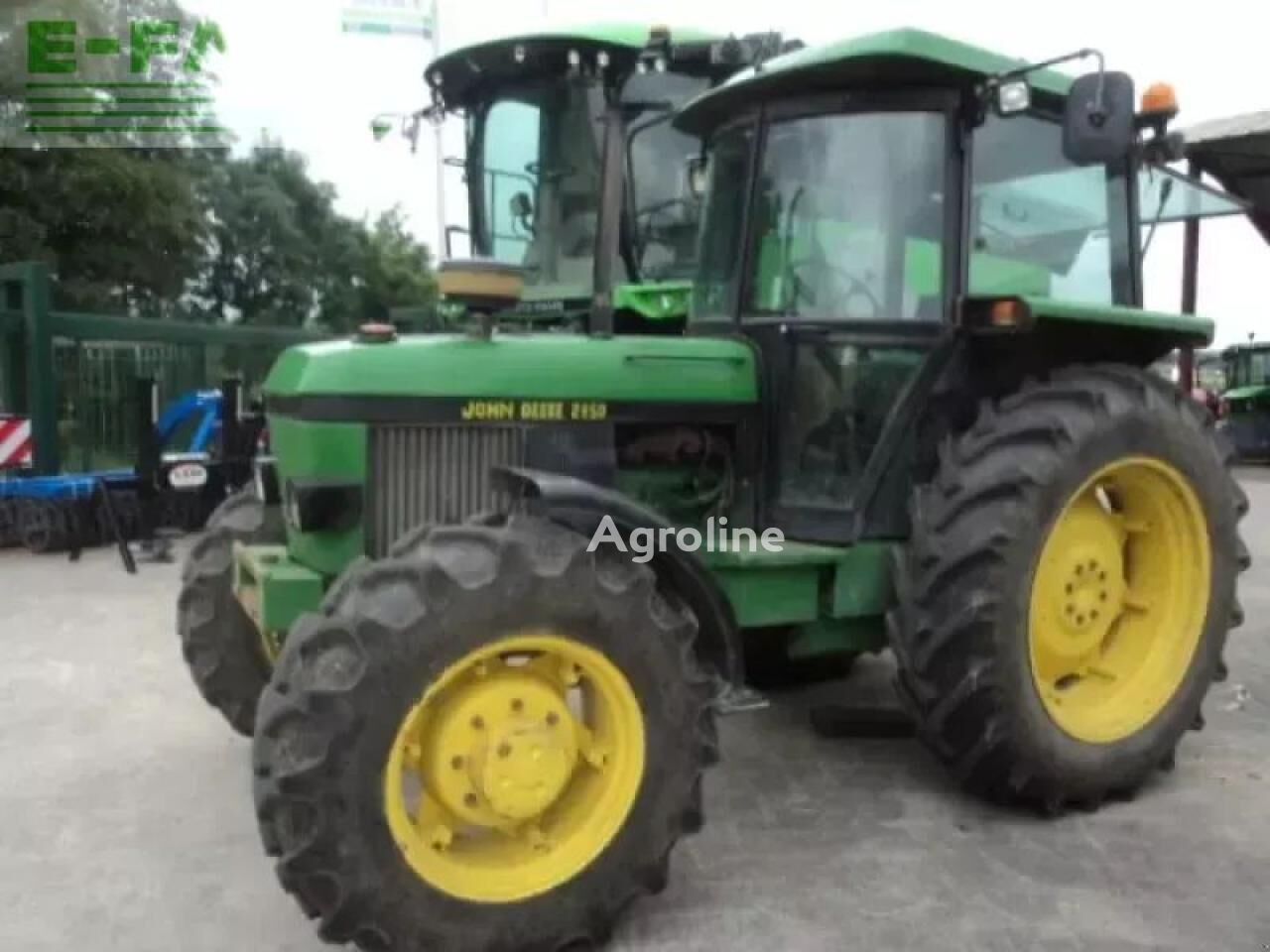 John Deere 2850 traktor točkaš