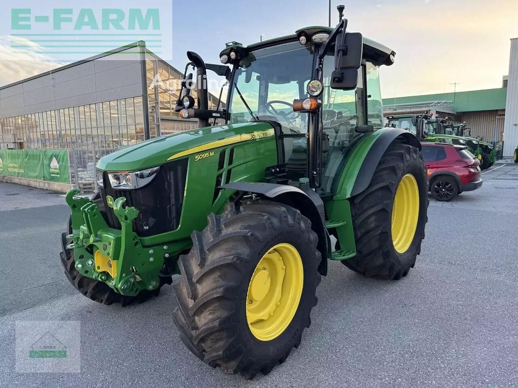 John Deere 5095 m traktor točkaš