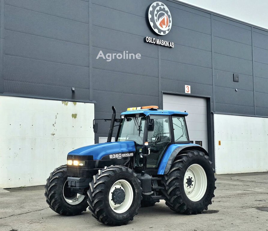 New Holland 8360 DT traktor točkaš