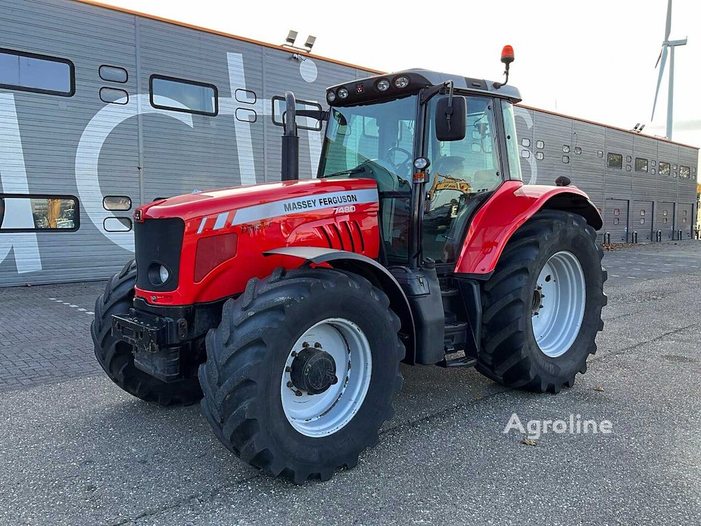 Prodaje se Massey Ferguson 7480 Dyna-VT traktor točkaš na aukciji