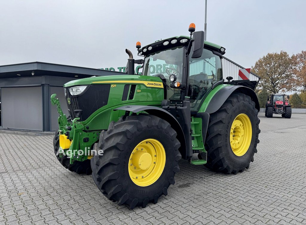 John Deere 6R195 traktor točkaš
