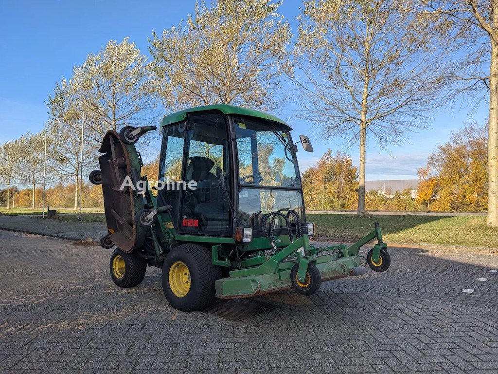Prodaje se John Deere 1515 S.II BM traktor kosilica na aukciji