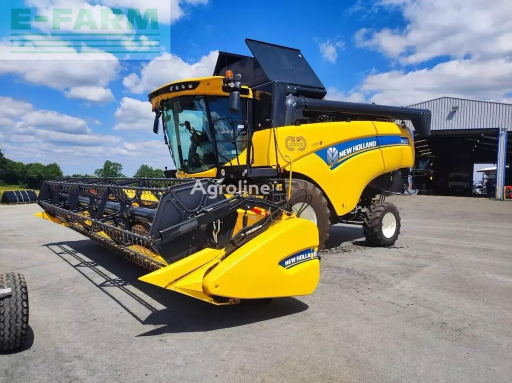 New Holland ch 7.70 laterale kombajn za žito