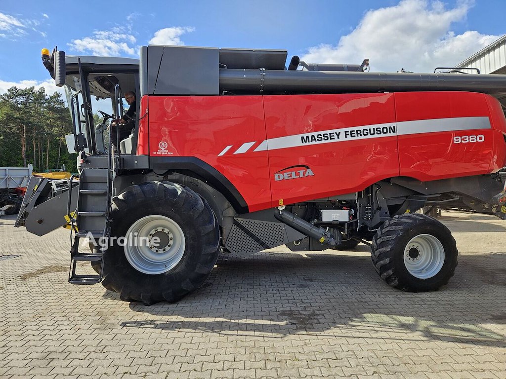 Massey Ferguson Delta 9380 kombajn za žito