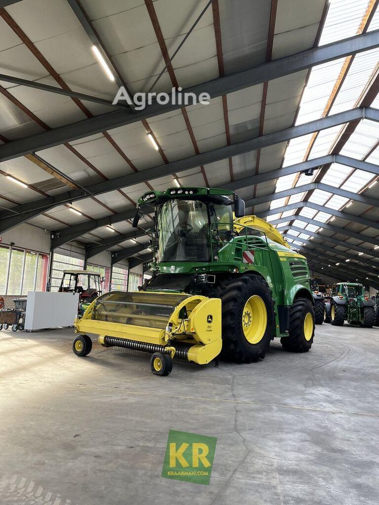 Novi John Deere 8600 krmni kombajn