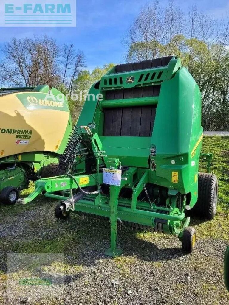 John Deere v461m balirka za četvrtaste bale