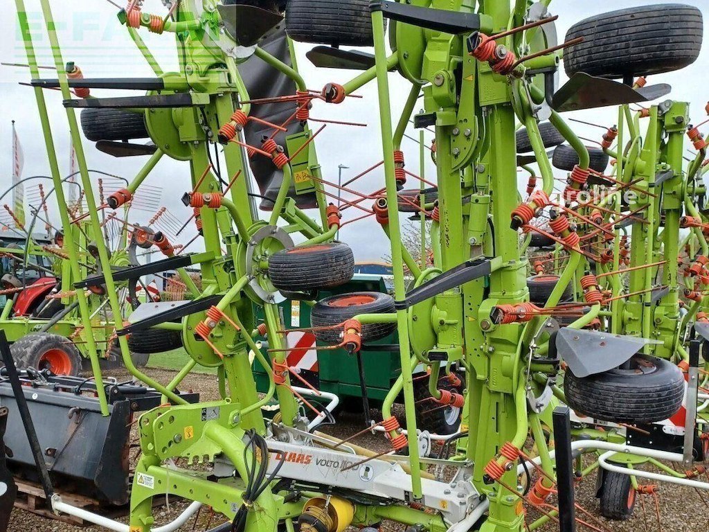 Claas VOLTO 1100 prevrtač sena