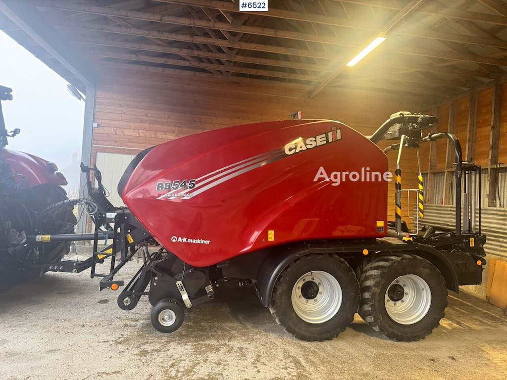 Case IH RB545 balirka za okrugle bale