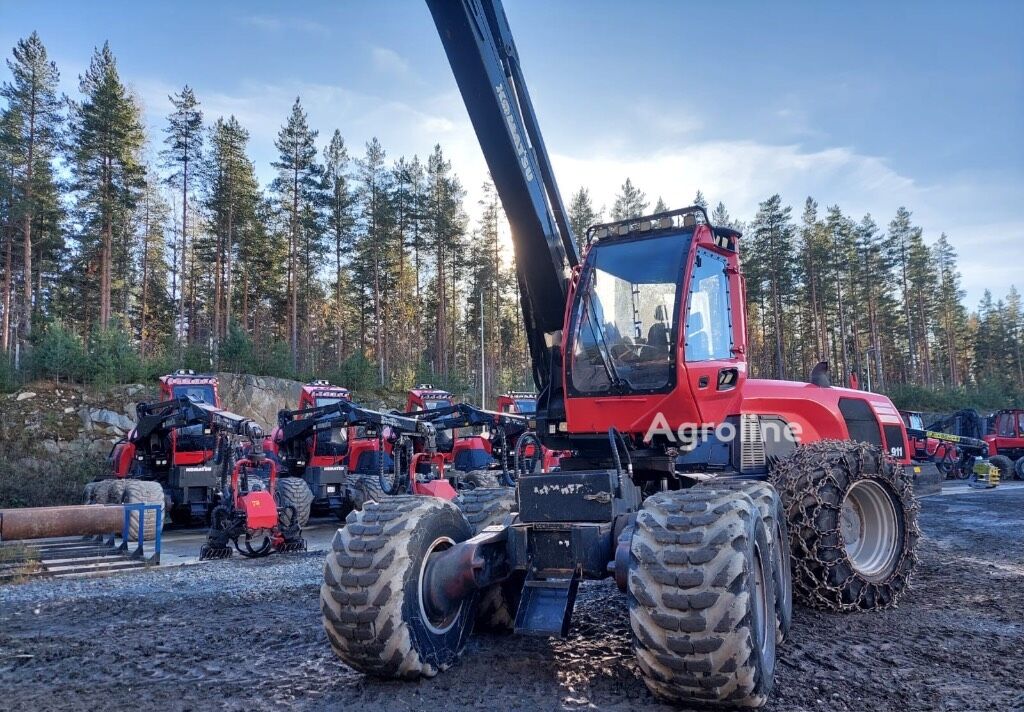 Komatsu 911 harvester