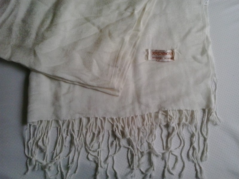 Pashmina esarpa 50%viskoza 190x70cm