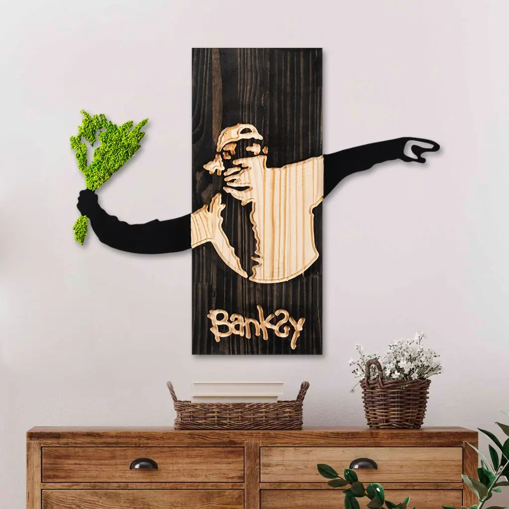 Wallity Zidna dekoracija Banksy - Flower Thrower 2, 69x58x3 cm, Crna