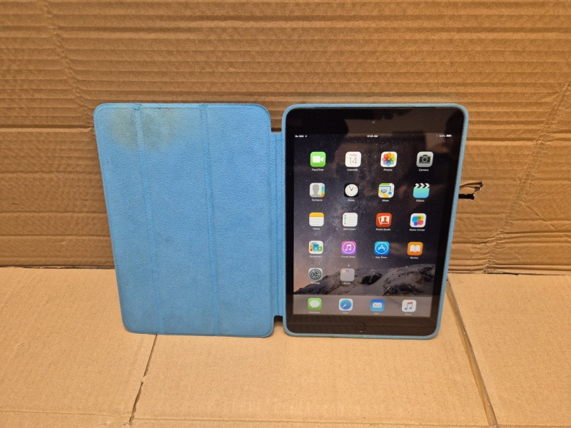 Apple iPad A1455 Tablet Br 1