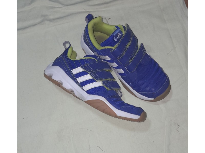 ADIDAS ODLICNE 36br