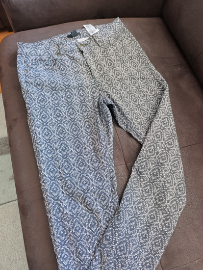 H&M pantalone M RASPRODAJA