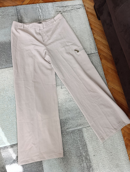 Pantalone 42, 44 RASPRODAJA
