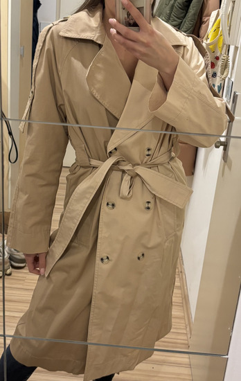 Bershka trench mantil