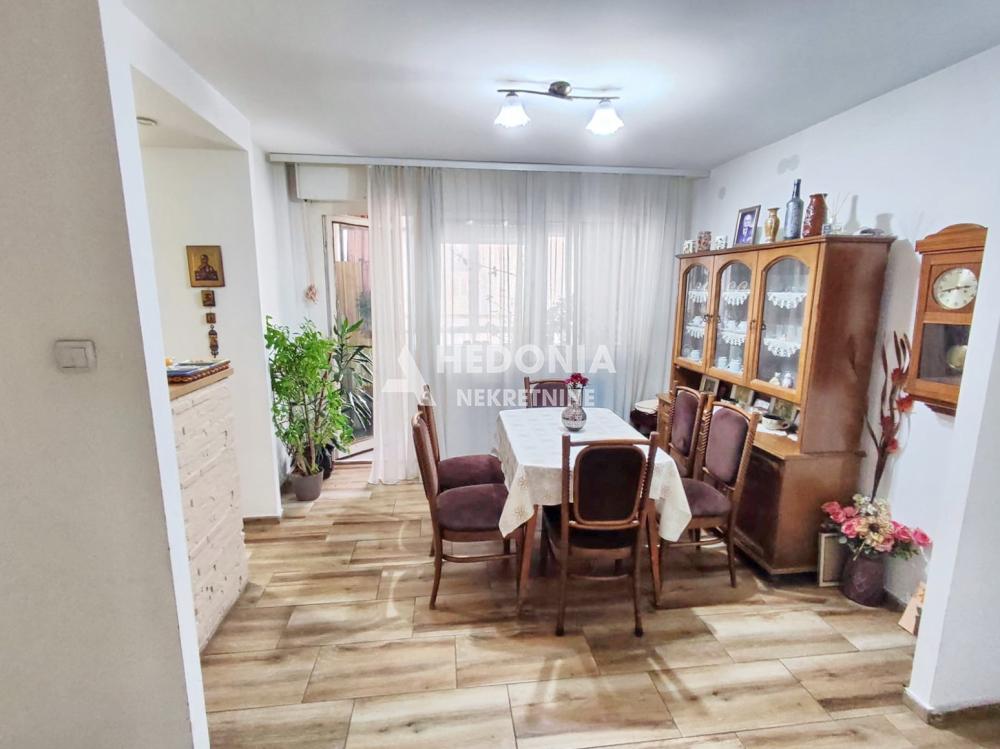 Blok 63, Nehruova, 3.5, renoviran ID#10279 304.900 €