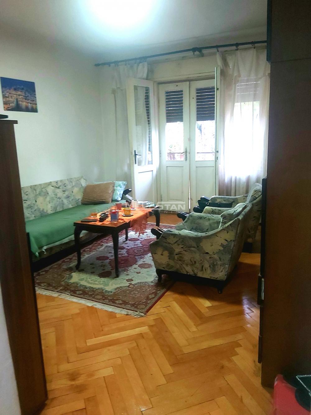 2.0 Zemun Centar, visoko prizemlje 190.000 €