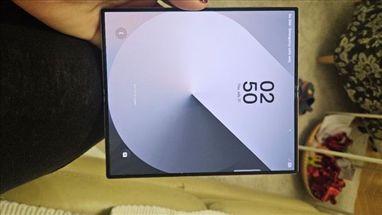 Samsung Galaxy Z Fold 6
