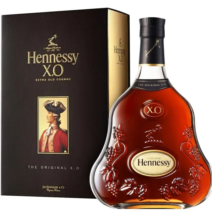 HENNESSY Konjak X.O Gift Box 0,7 l