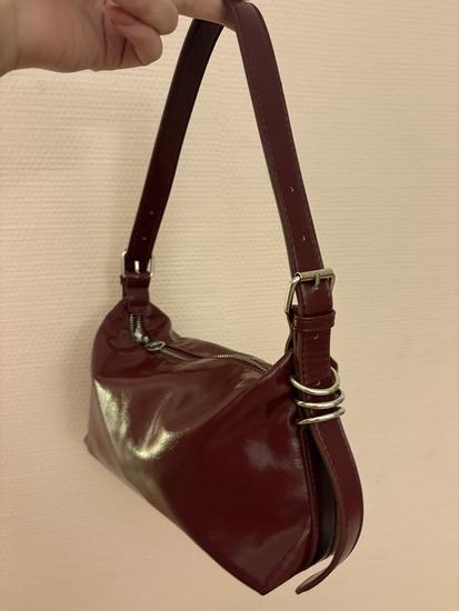 Divna bordo torba