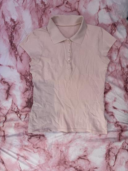 Roze majica sa kragnom