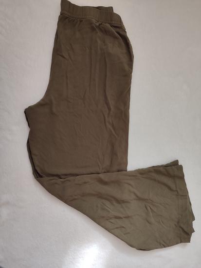 H&M maslinasto zelene pantalone od viskoze
