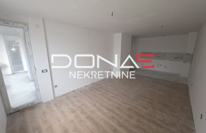 Prodajem Stan-Apartman, Centar, Niš Grad
