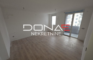 Prodajem Stan-Apartman, Centar, Niš Grad