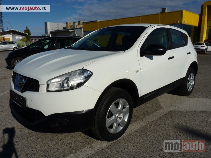 Nissan Qashqai 1.6 BENZ
