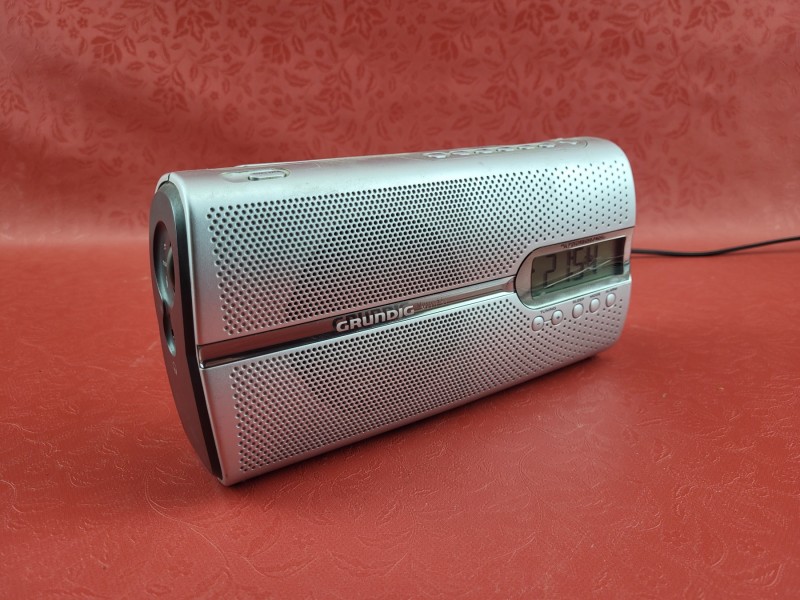 GRUNDIG radio-tranzistor