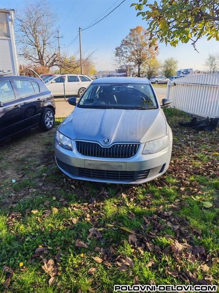 Skoda Octavia 1.6tdi Kompletan Auto U Delovima
