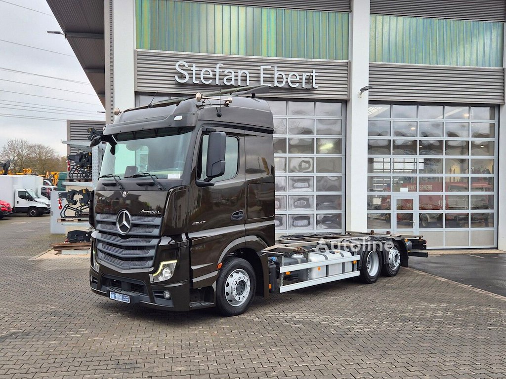 Mercedes-Benz Actros 2543 kiper