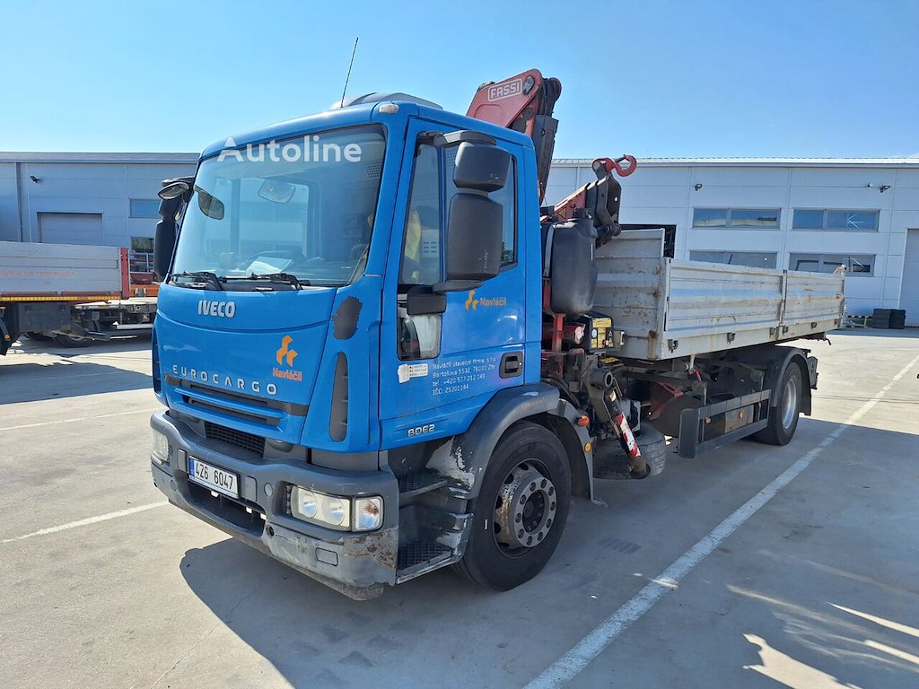 Prodaje se IVECO EUROCARGO ML 180E28 + FASSI F130A.22 kiper na aukciji