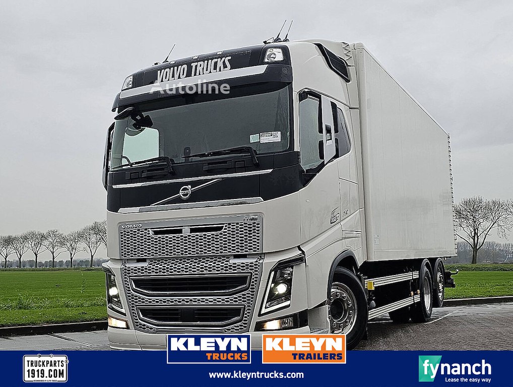 Volvo FH 16.750 6X2*4 4 SEATS 154TKM kamion furgon