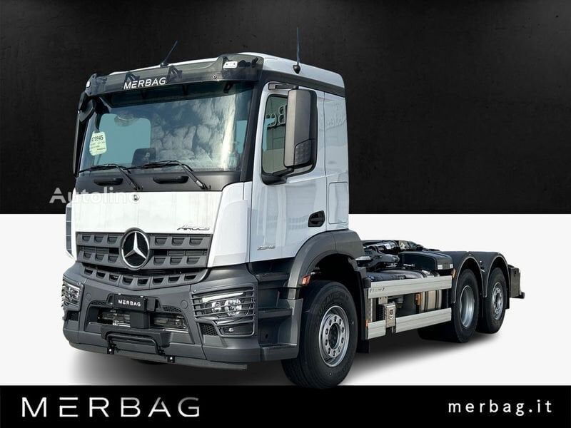 Novi Mercedes-Benz AROCS 2546 L kamion rol kiper