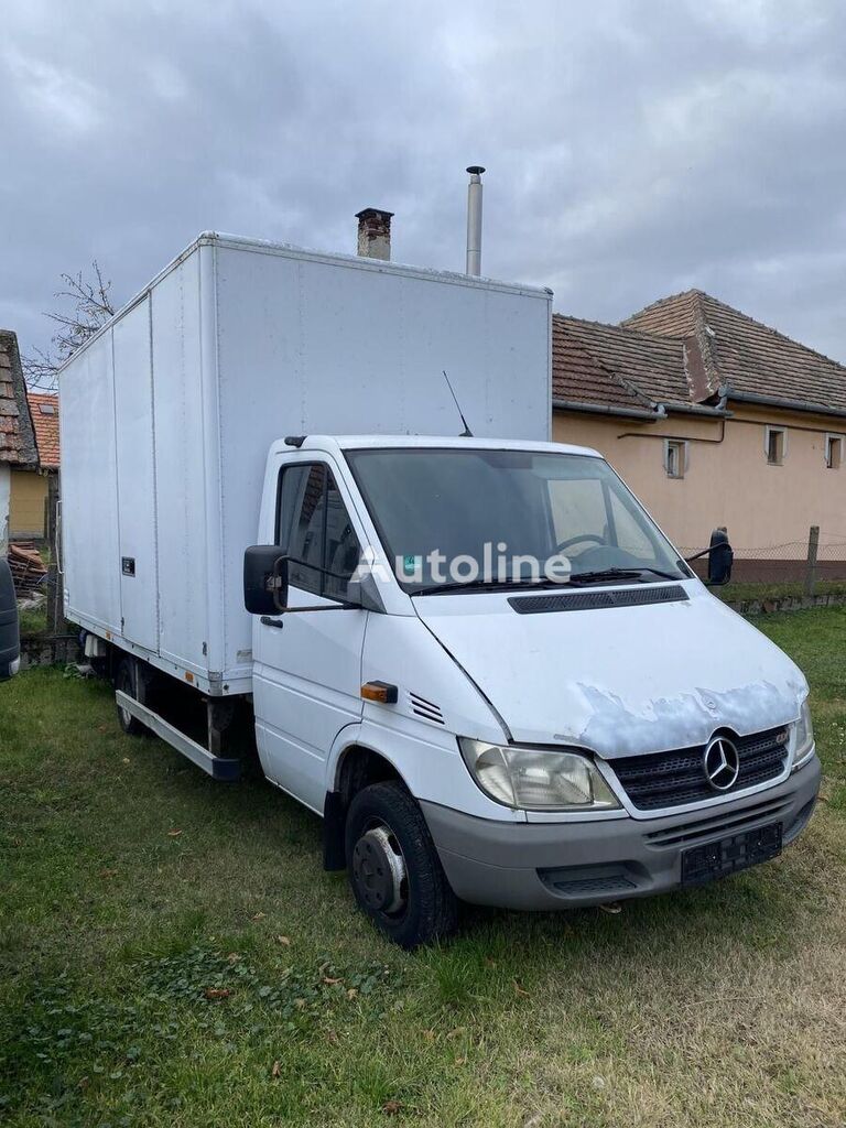Mercedes-Benz SPRINTER 413cdi kamion furgon < 3.5t
