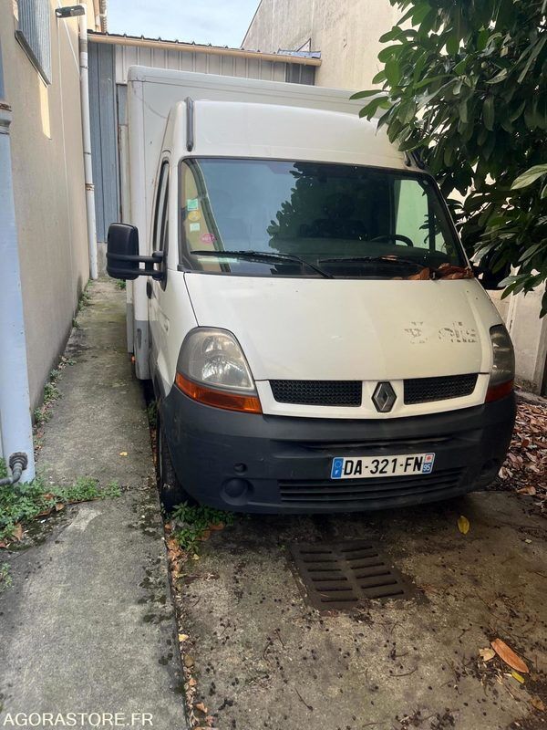 Prodaje se Renault MASTER kamion furgon < 3.5t na aukciji