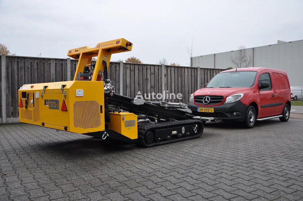 Novi Towtrack benzine Rupsvoertuig - Caterpillar truck šlep auto