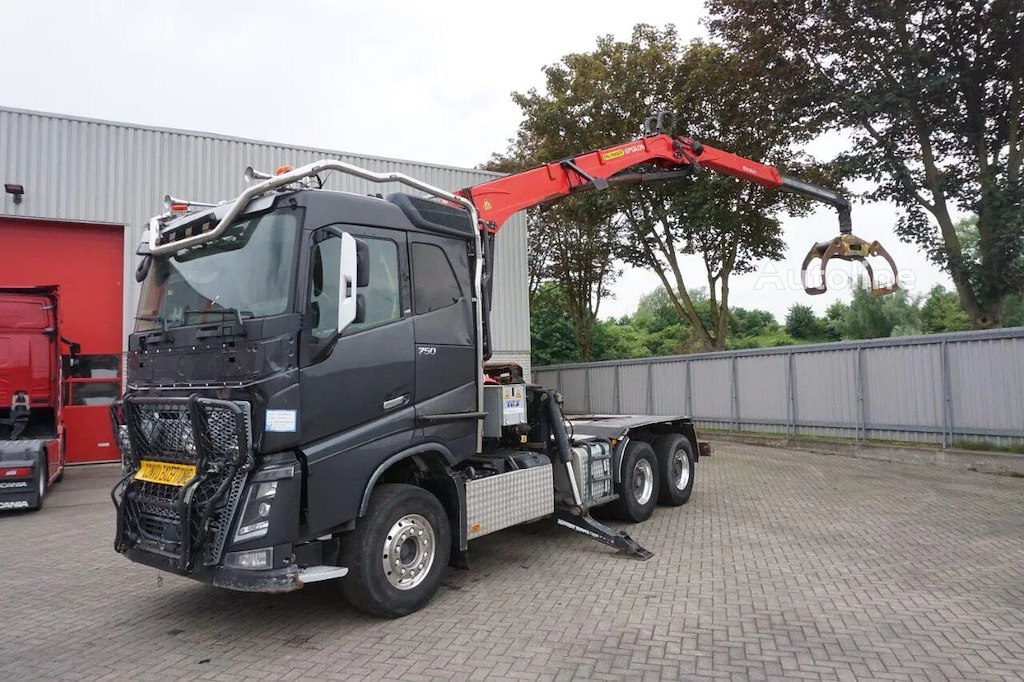Volvo FH16-750 / ENGINE RUNNING / 6x4 / RETARDER / BIG AXLE / VEB+ / P kamion za prevoz drva nakon udesa