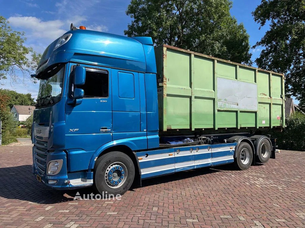 DAF XF 530 FAS vozilo za prevoz kontejnera