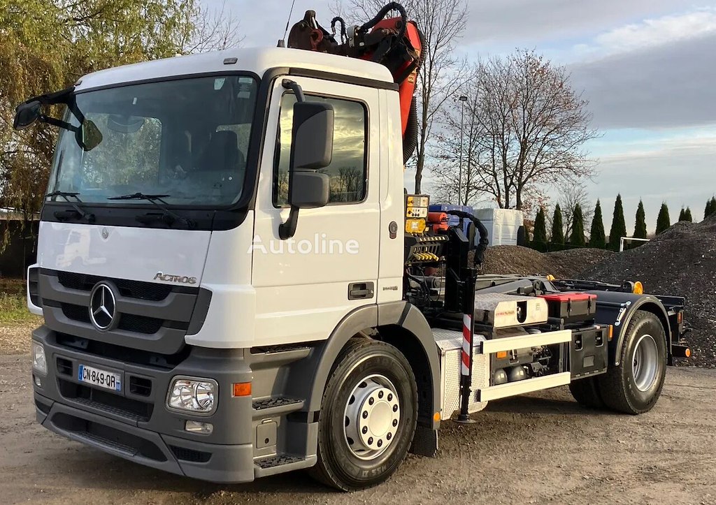 Mercedes-Benz ACTROS 1836 HDS PALFINGER HAKOWIEC kamion sandučar