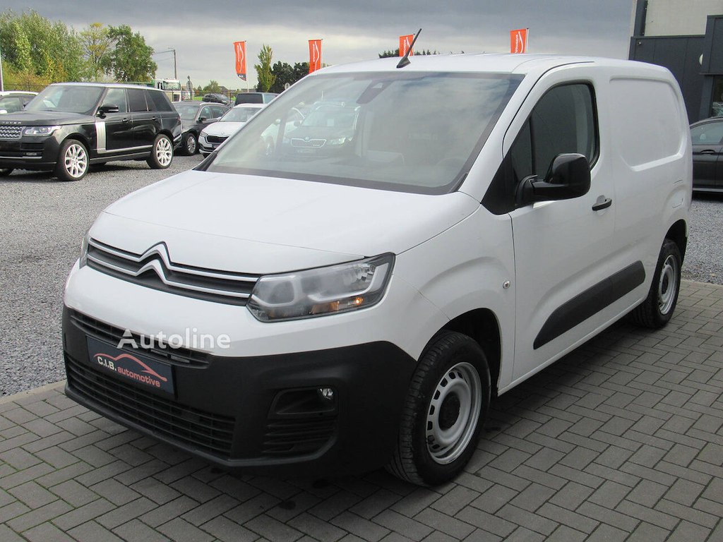 Prodaje se Citroen Berlingo BlueHDi minibus furgon na aukciji