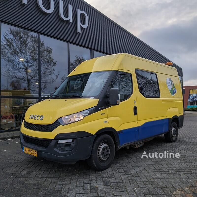 Prodaje se IVECO 35S14N 35S14NV 3.0 352 H3 L minibus furgon na aukciji